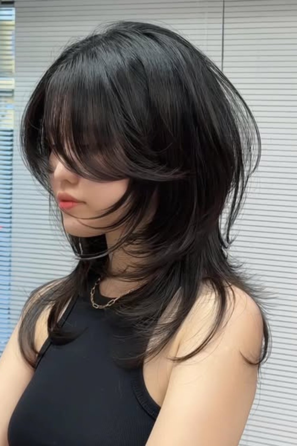25 Hush Cut Hairstyles for Women in 2026 – This Girl Know