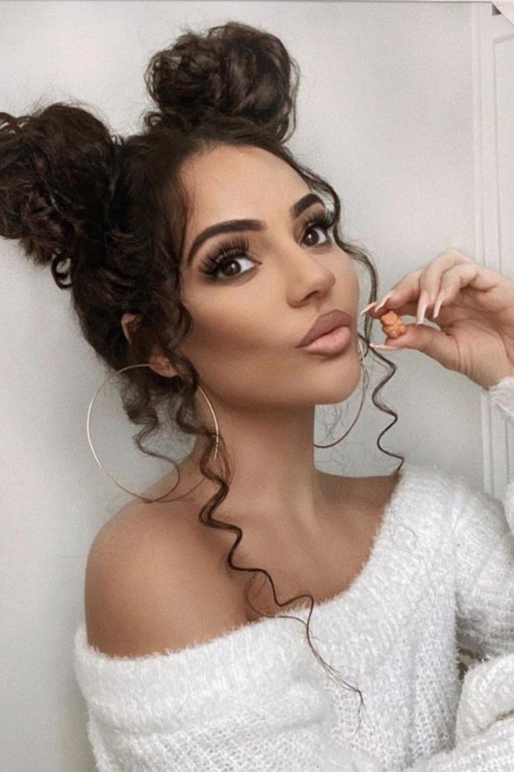 21 Space Bun Hairstyle Ideas for 2026 – This Girl Know