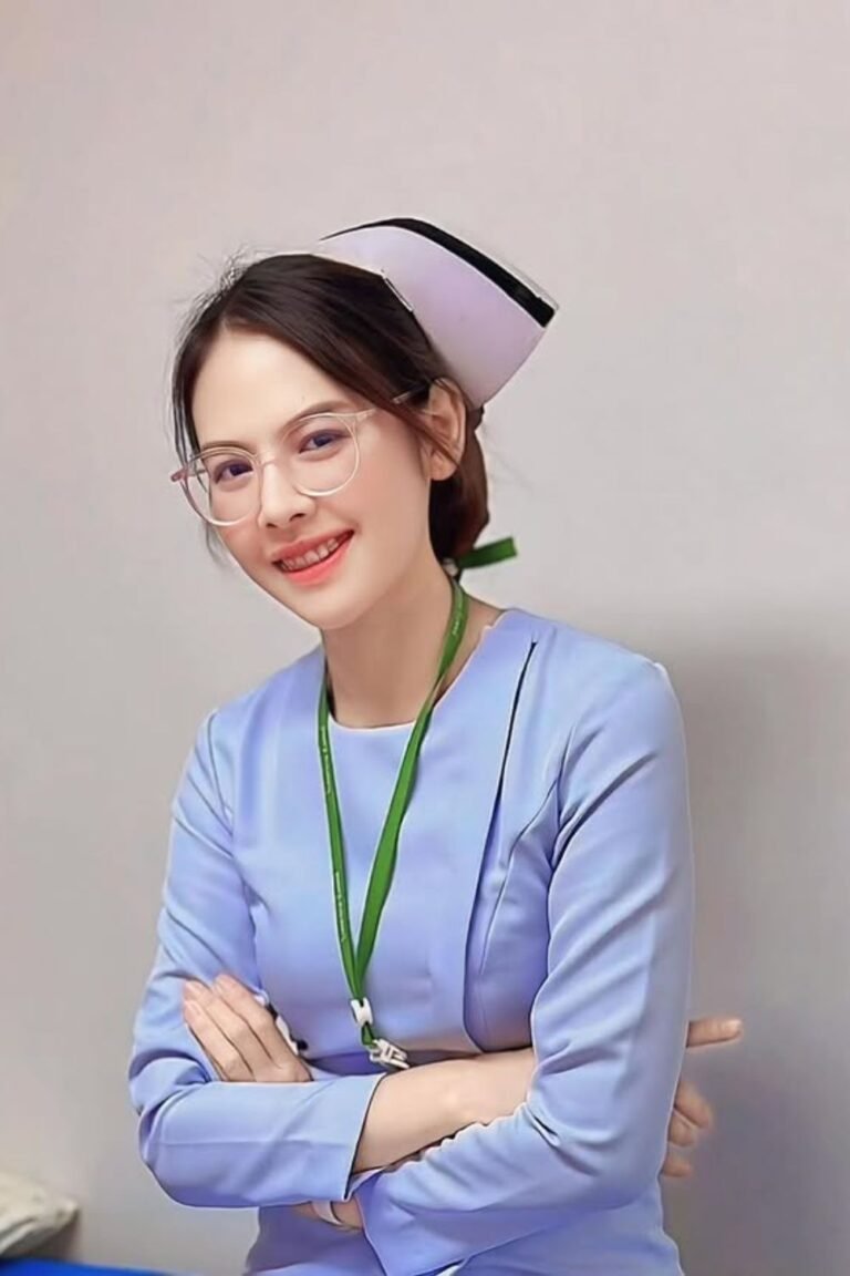 19 Nurse Hairstyles Ideas 2026 – This Girl Know