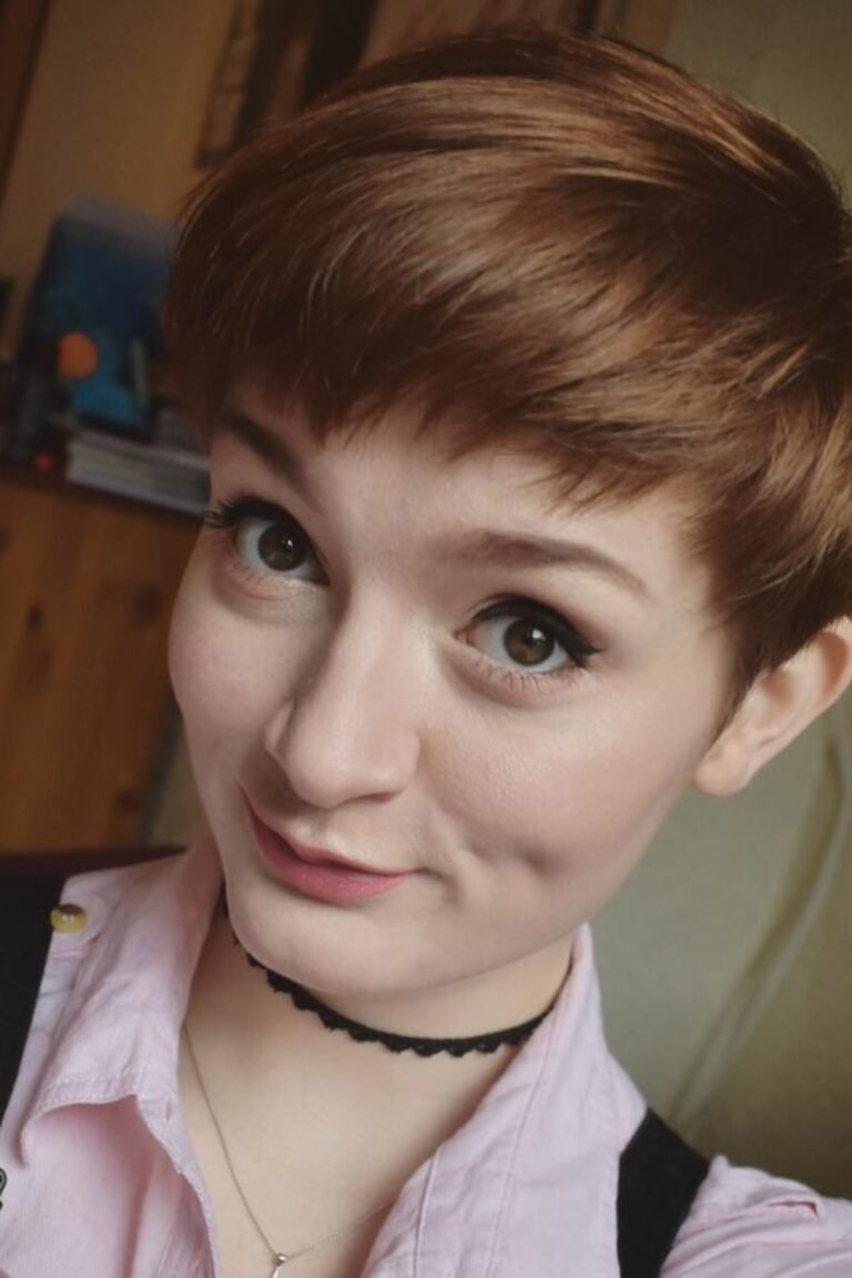 21 Stunning Ginger Pixie Haircut Ideas for 2026 – This Girl Know